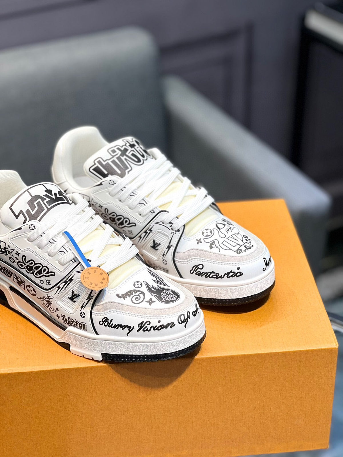 Louis vuitton – Boutique Street